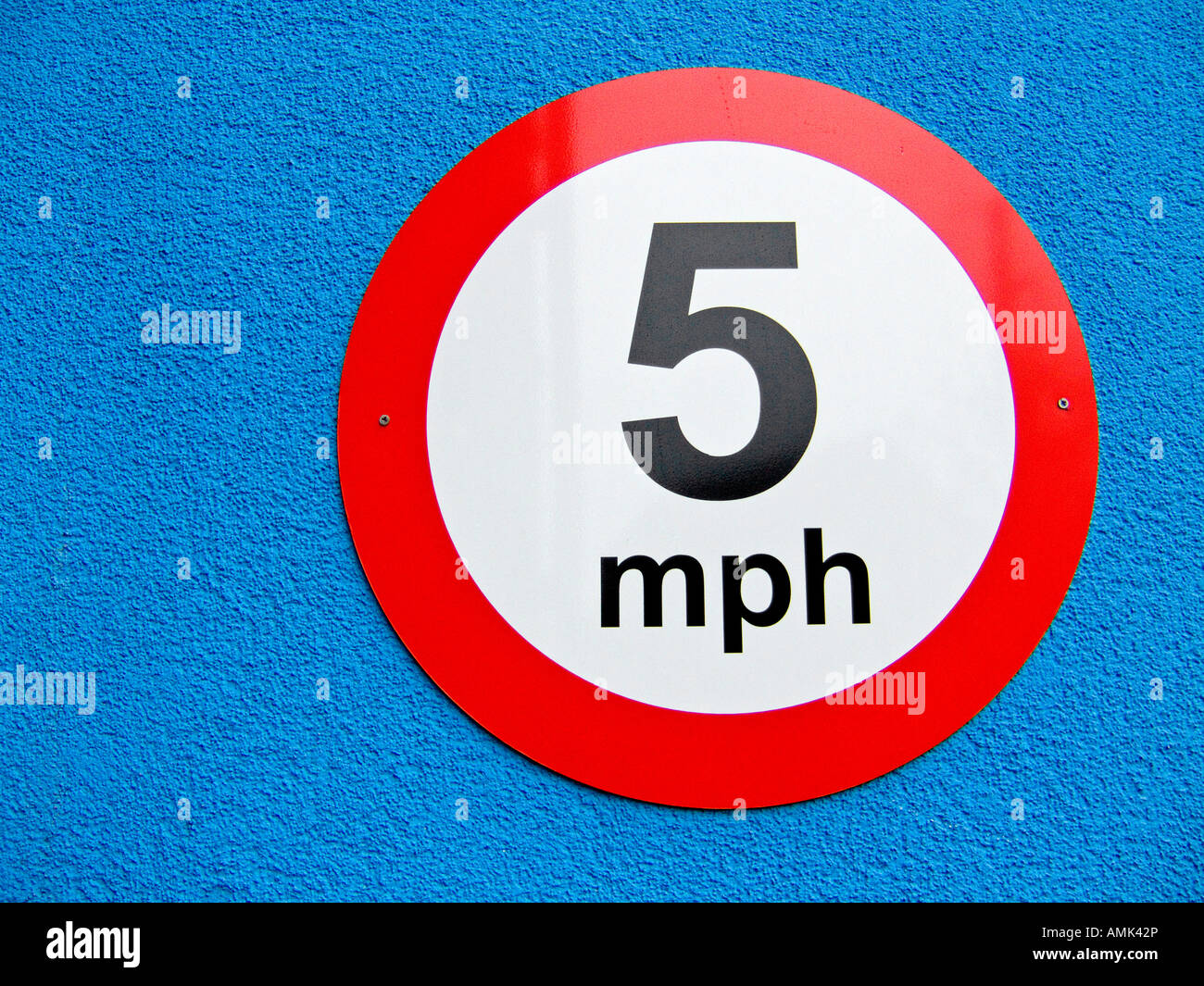 5mph hi-res stock photography and images - Alamy