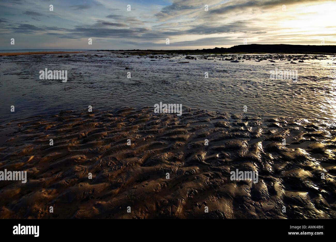 Dunbar beach at sunrise hi-res stock photography and images - Alamy