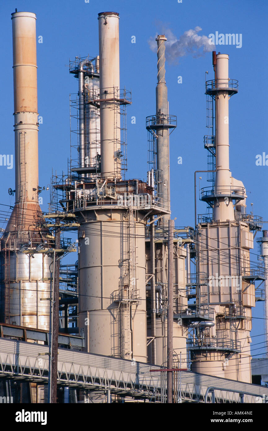Commercial chemical plant hi-res stock photography and images - Alamy
