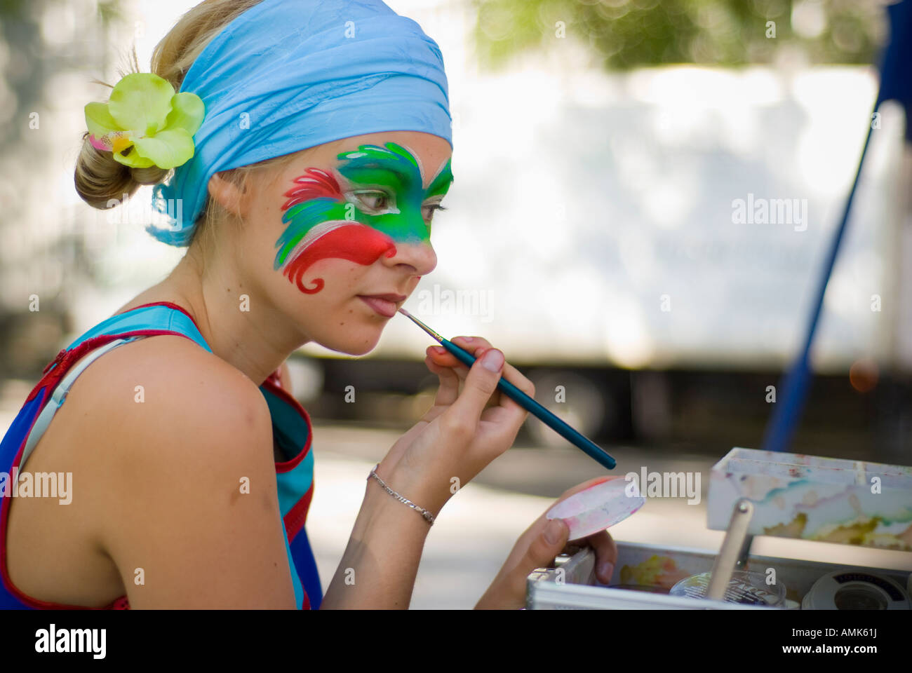 French face paint hi-res stock photography and images - Alamy