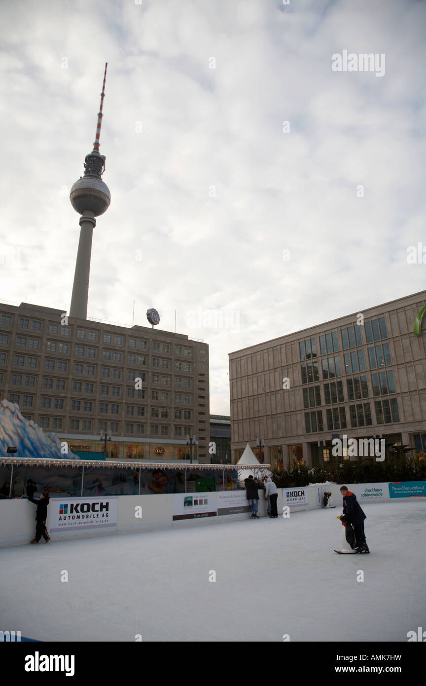 Berlin germany ice skating rink hi-res stock photography and images - Alamy