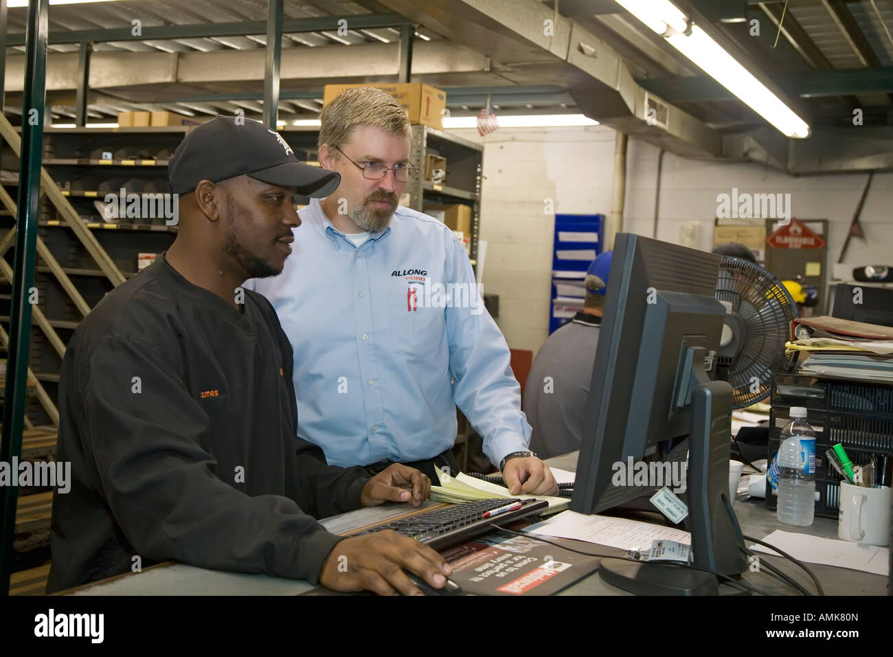 Ford auto worker hi-res stock photography and images - Alamy
