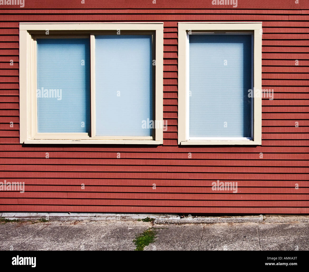 side of building with windows Stock Photo - Alamy