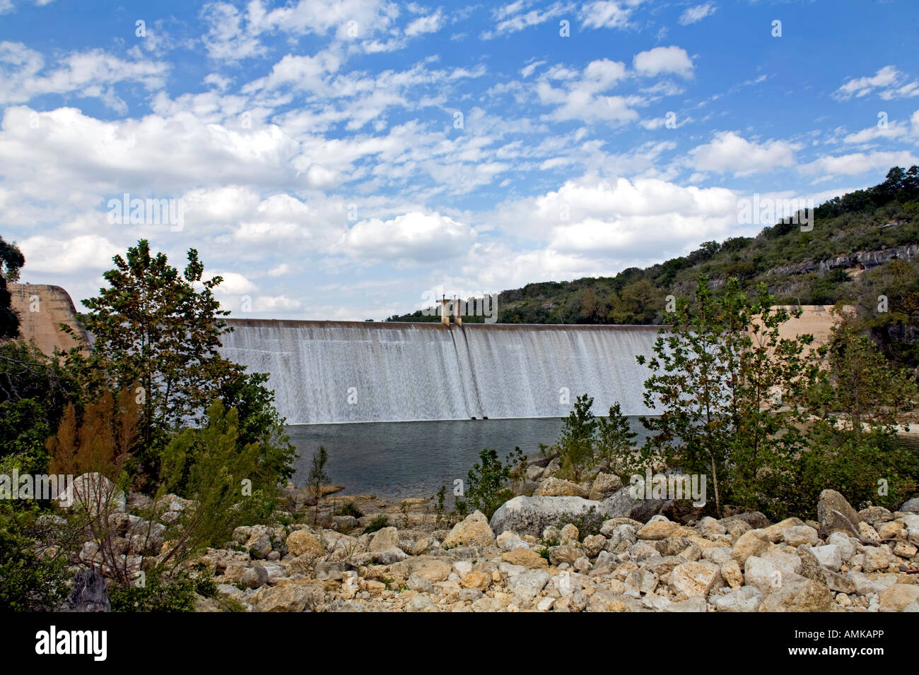 Dam on the Medina River Texas. Tall concrete structure with water ...
