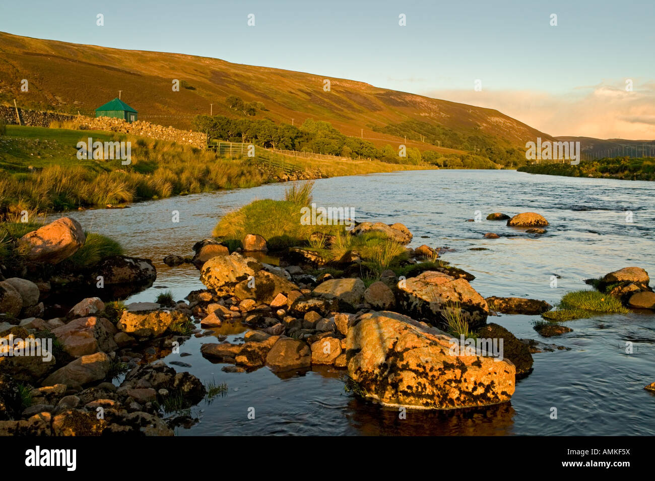 Helmsdale river hi-res stock photography and images - Alamy