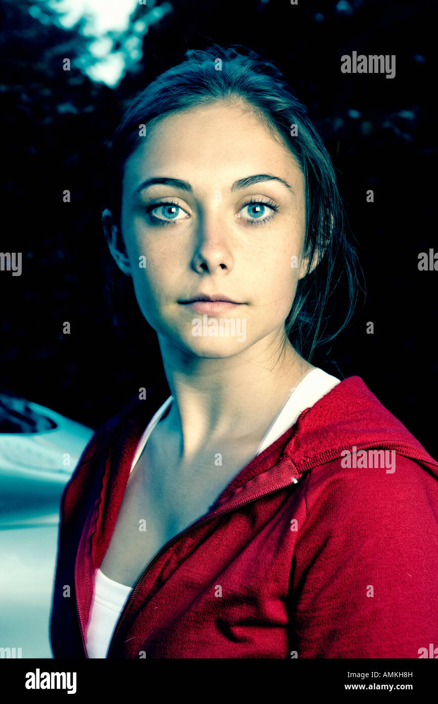 Caucasian teen girl wearing jacket hi-res stock photography and images ...