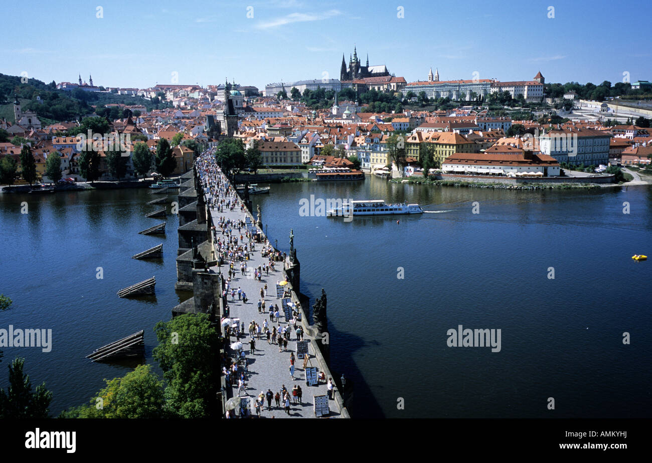 Czech Prague Charles Bridge crowd of tourists Stock Photo - Alamy