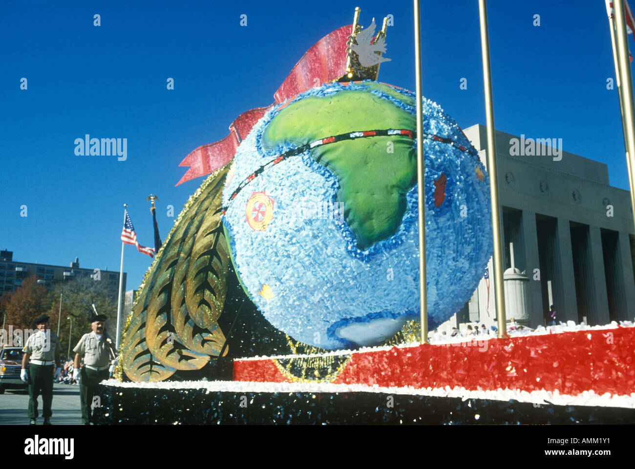 American floats parade hi-res stock photography and images - Alamy