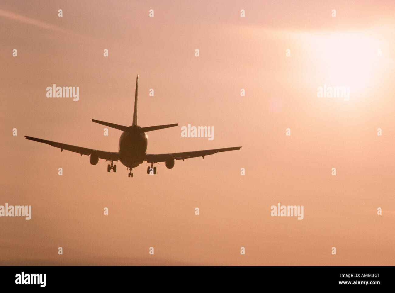 Airplane landing haze from gear hi-res stock photography and images - Alamy