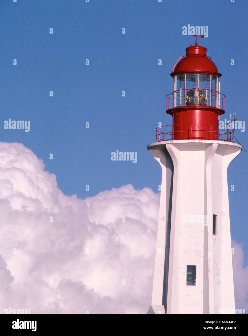 Lighthouse radius images hi-res stock photography and images - Alamy