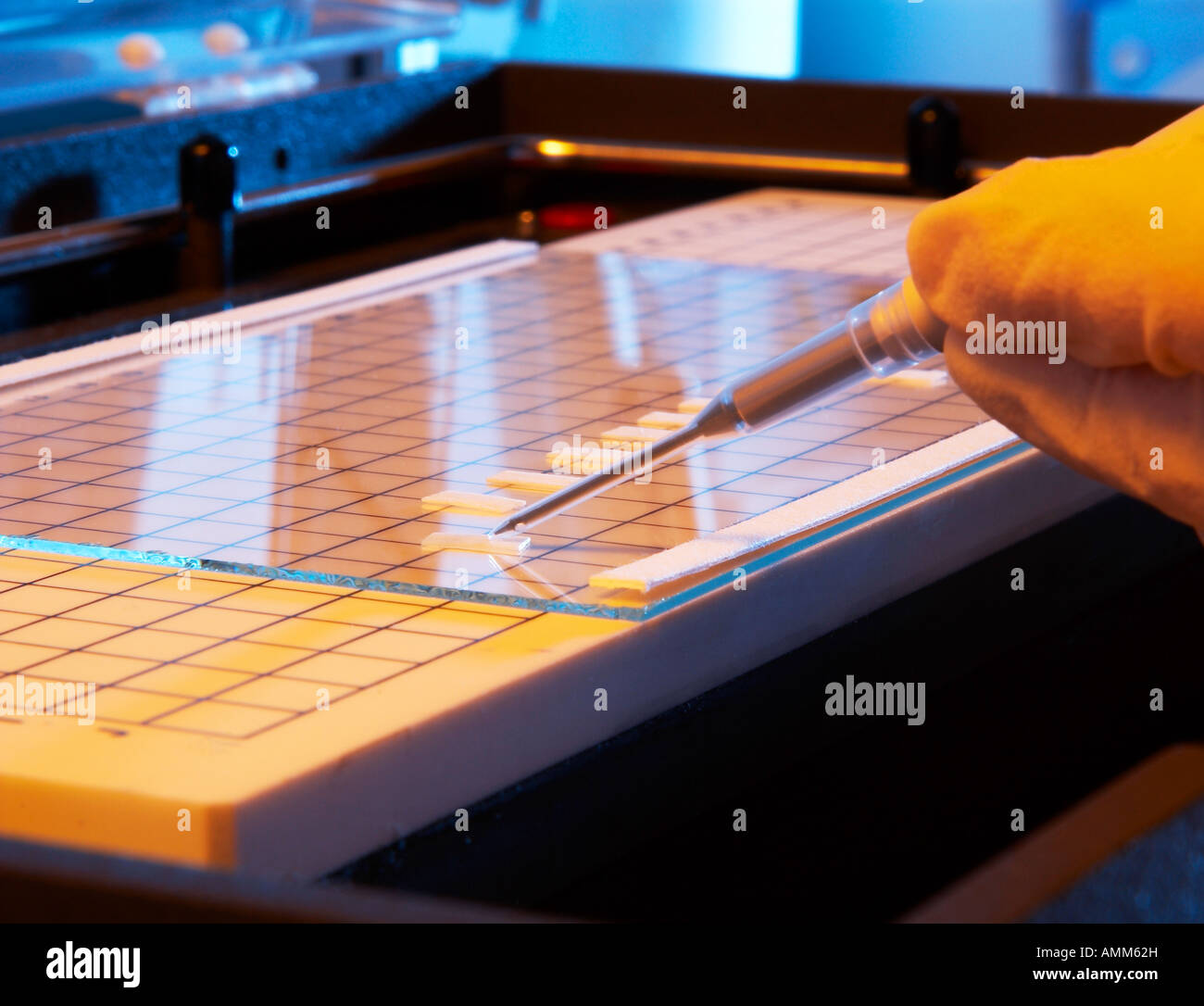 Pincette hi-res stock photography and images - Alamy