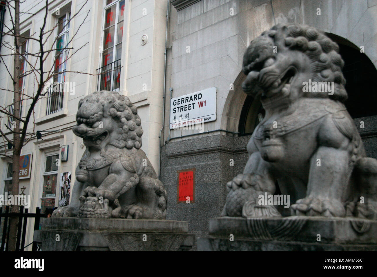 Gerrard street lions hi-res stock photography and images - Alamy