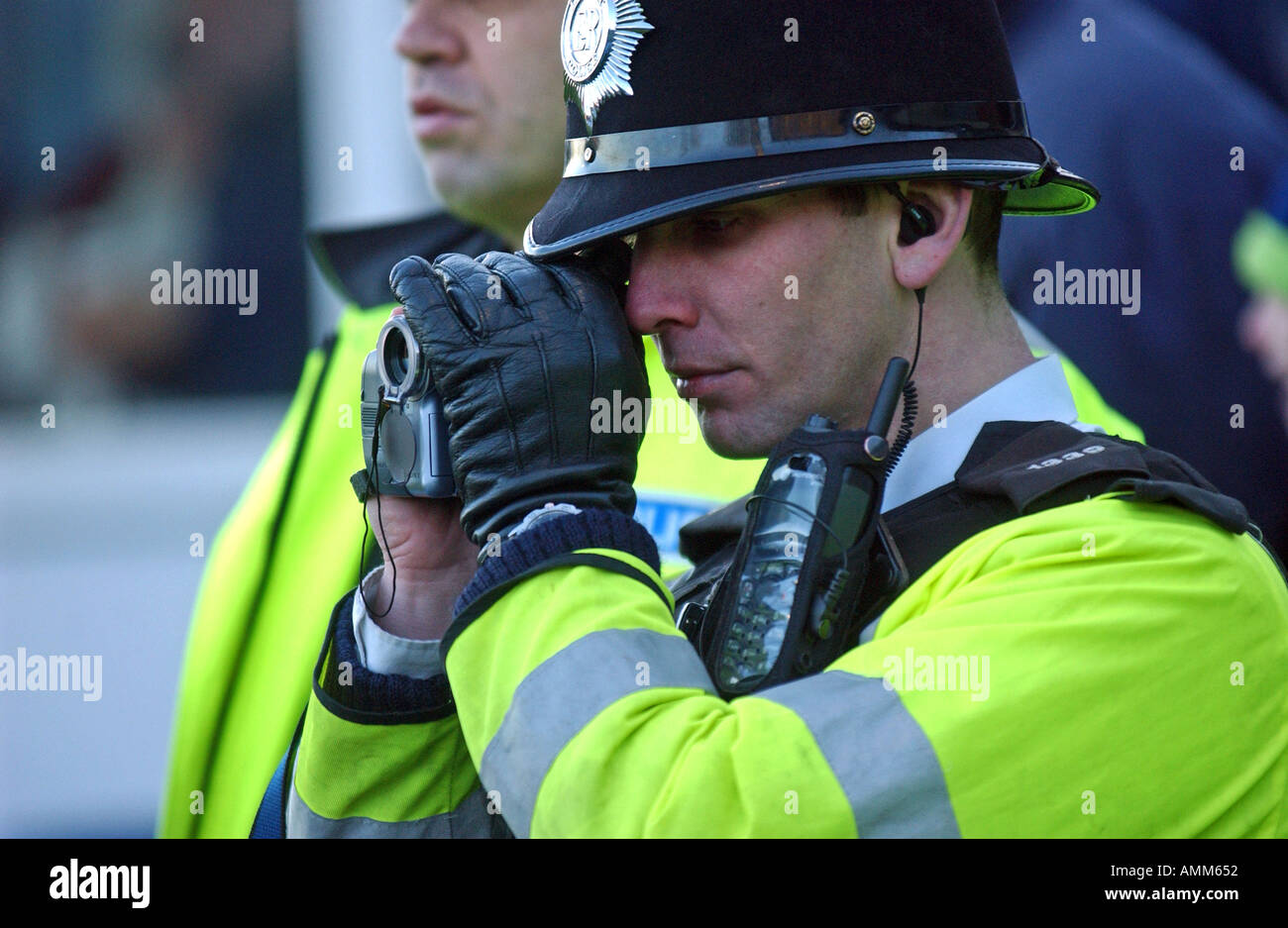 Person filming police hi-res stock photography and images - Alamy