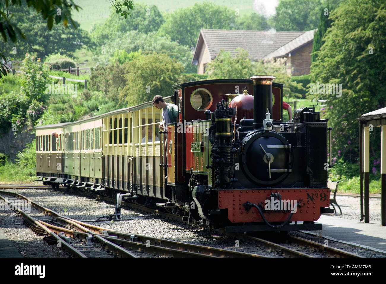 vale of rheidol railway aberystwyth devils bridge station wales ...