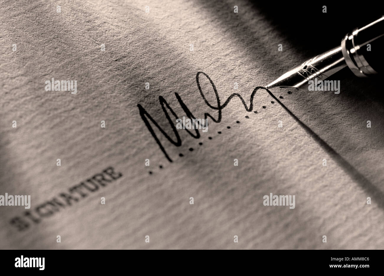 Ink signature hi-res stock photography and images - Alamy