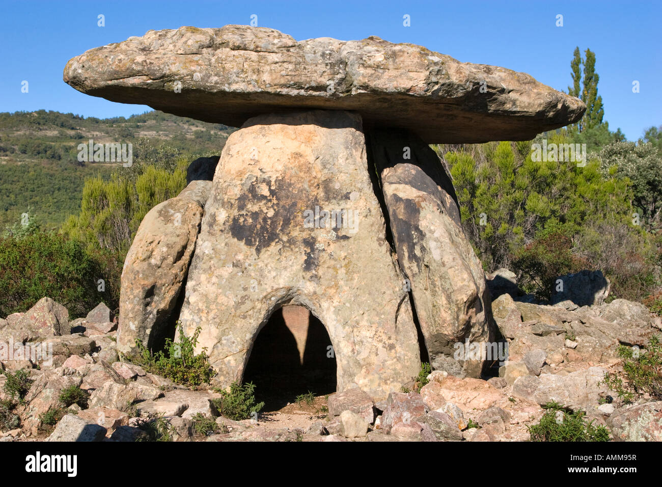 Cromlech prehistoric megalithic structure hi-res stock photography and ...