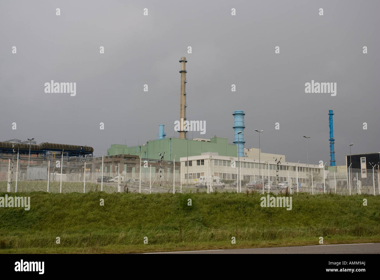 Reprocessing plant hi-res stock photography and images - Alamy