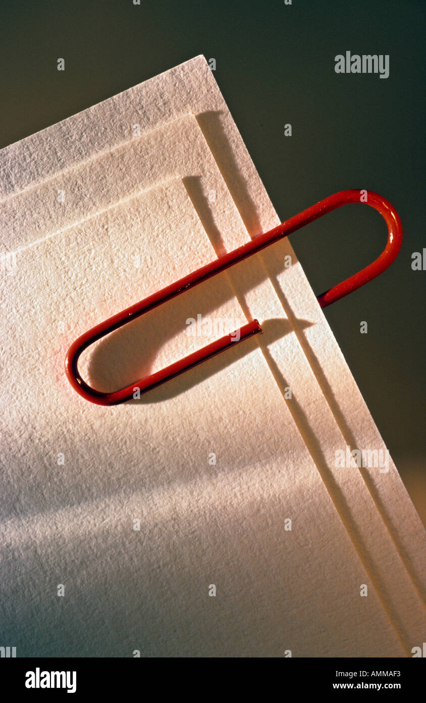 Clip for documents hi-res stock photography and images - Alamy