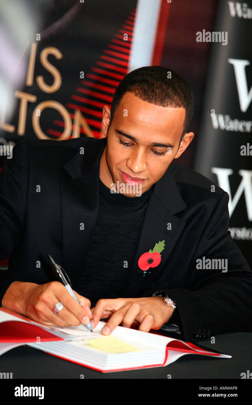 A lewis hamilton hi-res stock photography and images - Alamy