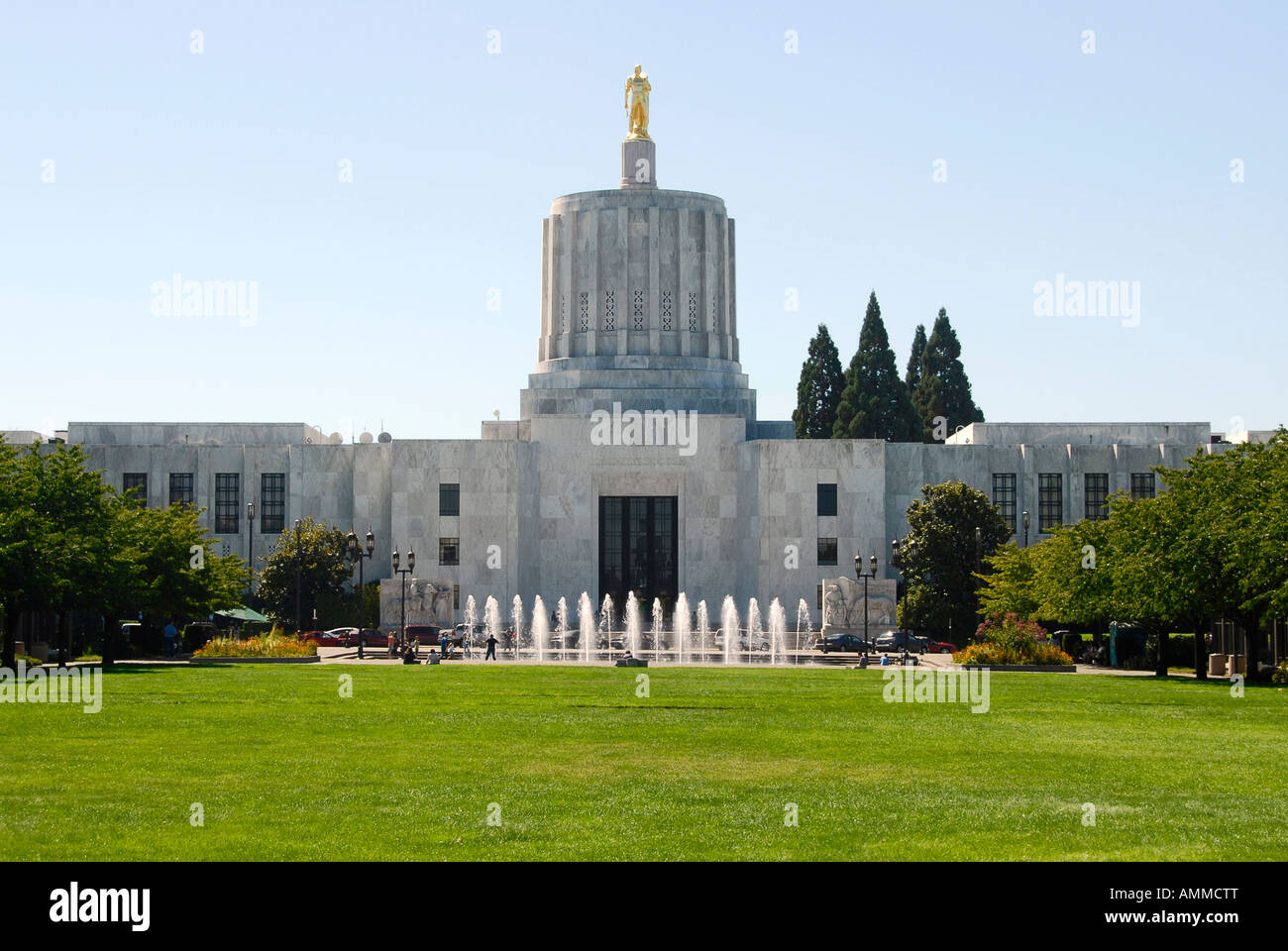 The State Capitol build at Salem Oregon Stock Photo - Alamy
