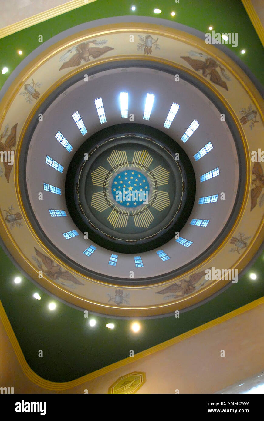 The State Capitol build at Salem Oregon Stock Photo - Alamy