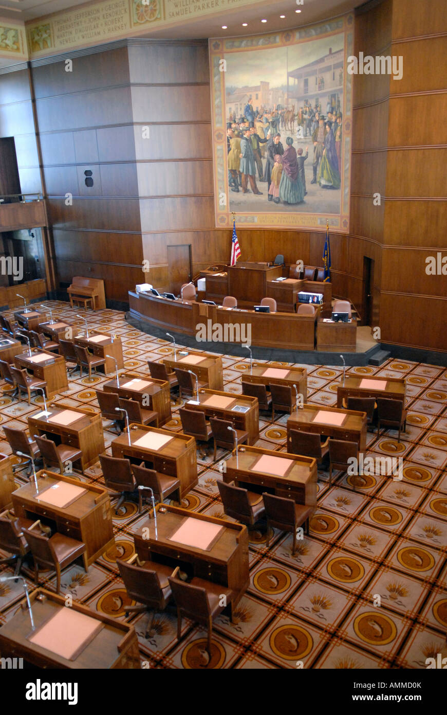 Debate chambers hi-res stock photography and images - Alamy