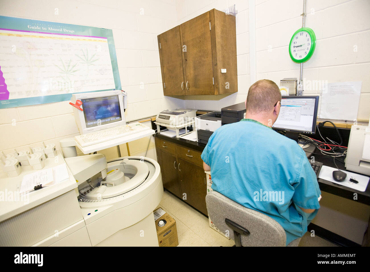 Prison laboratory where urine samples from inmates are tested for ...