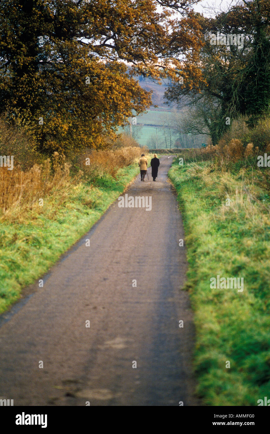 Countryside british walking hi-res stock photography and images - Alamy