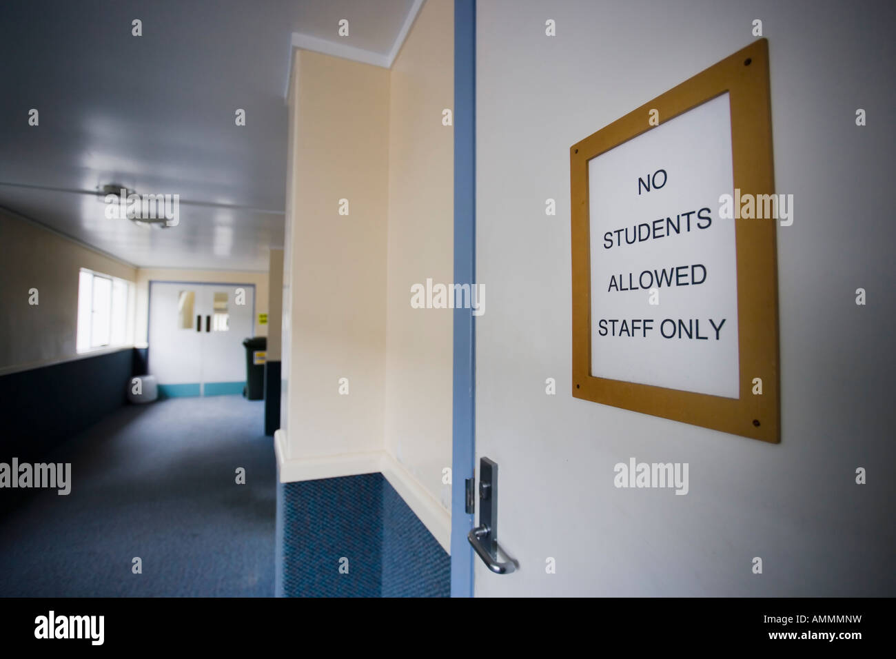 School corridor sign hi-res stock photography and images - Alamy