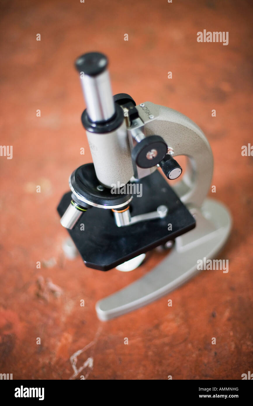 Old light microscope hi-res stock photography and images - Alamy