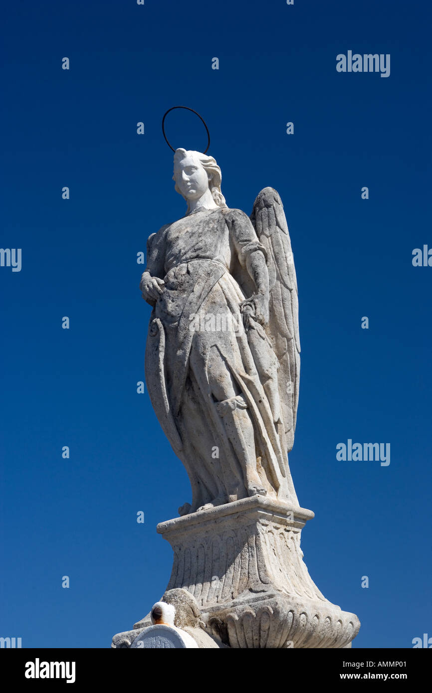 Puente Romano Bridge Statue Stock Photo - Alamy