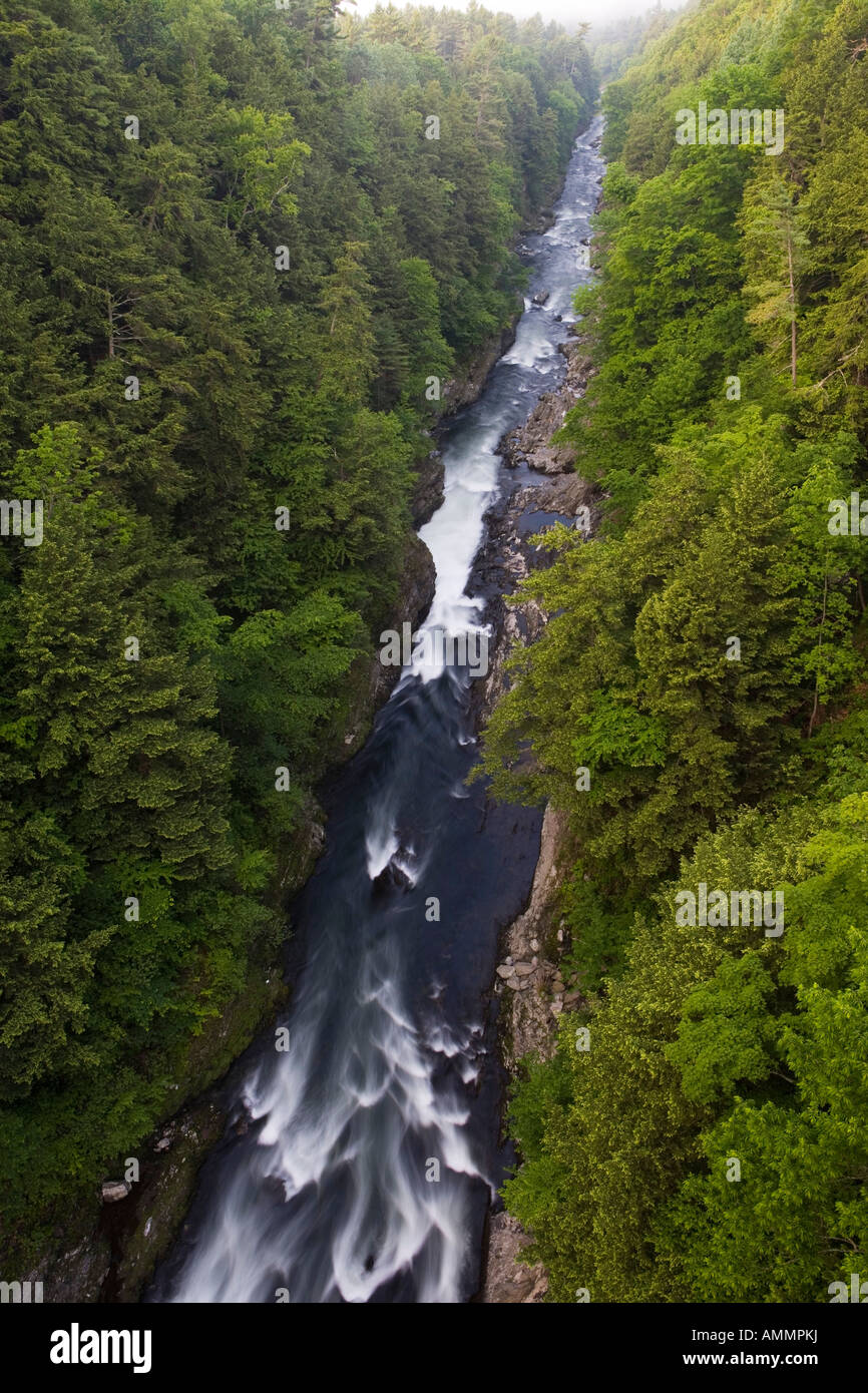 Quechee Gorge Quechee Vermont Ottauquechee River Stock Photo - Alamy