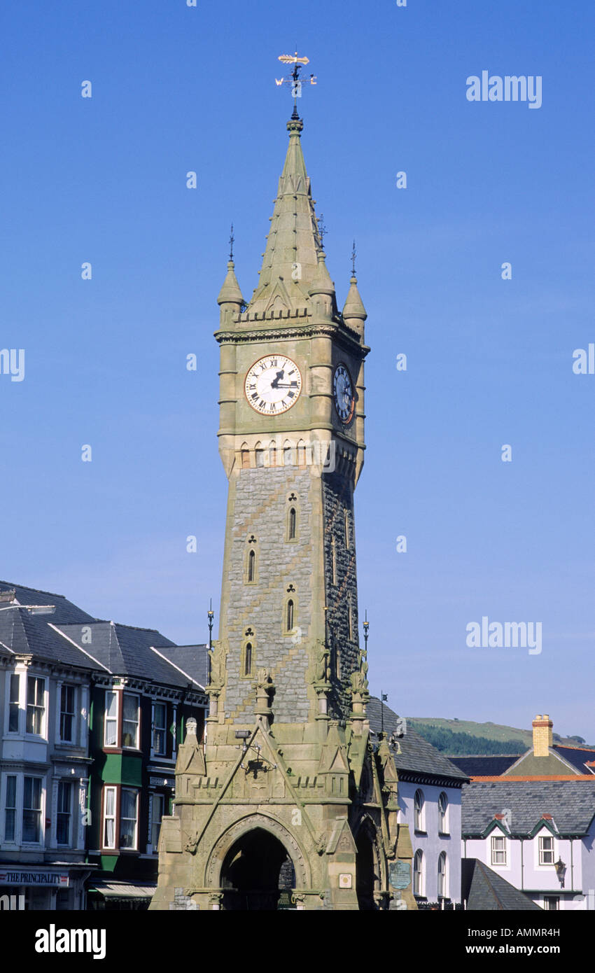Machynlleth Wales Clock Tower Town Centre Stock Photo - Alamy