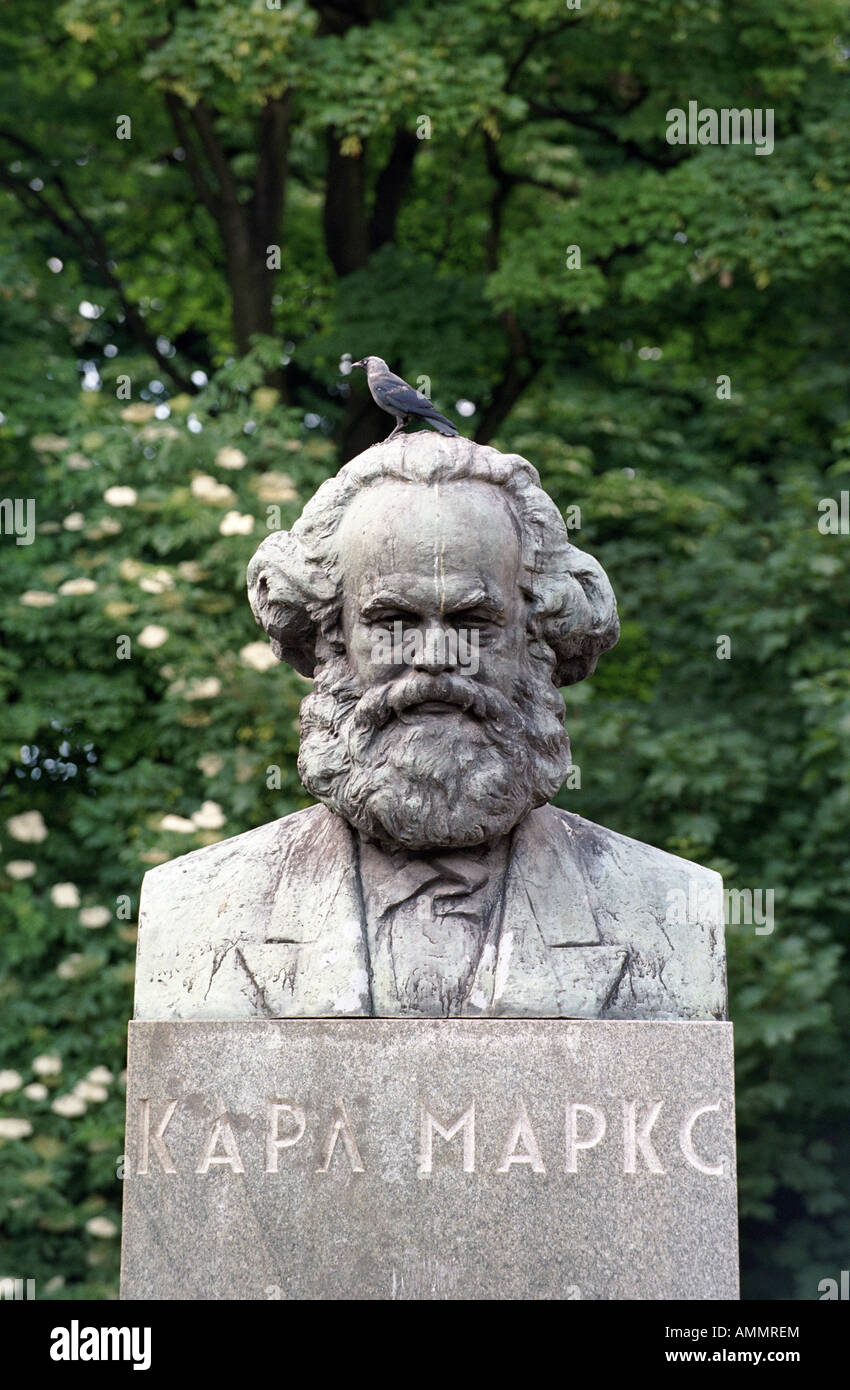 The Karl Marx Monument in Kaliningrad, Russia Stock Photo - Alamy