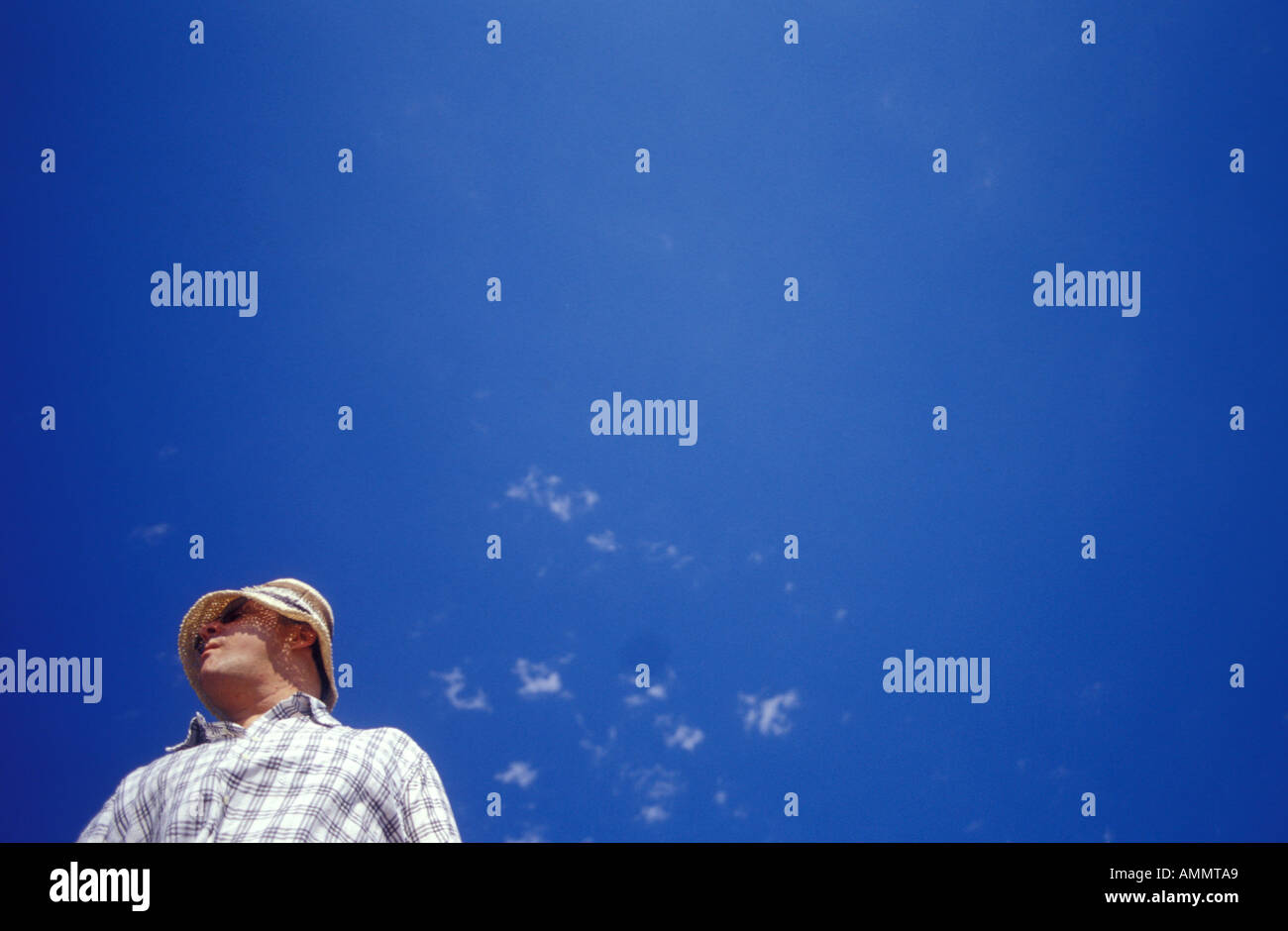 Clueless man hi-res stock photography and images - Alamy