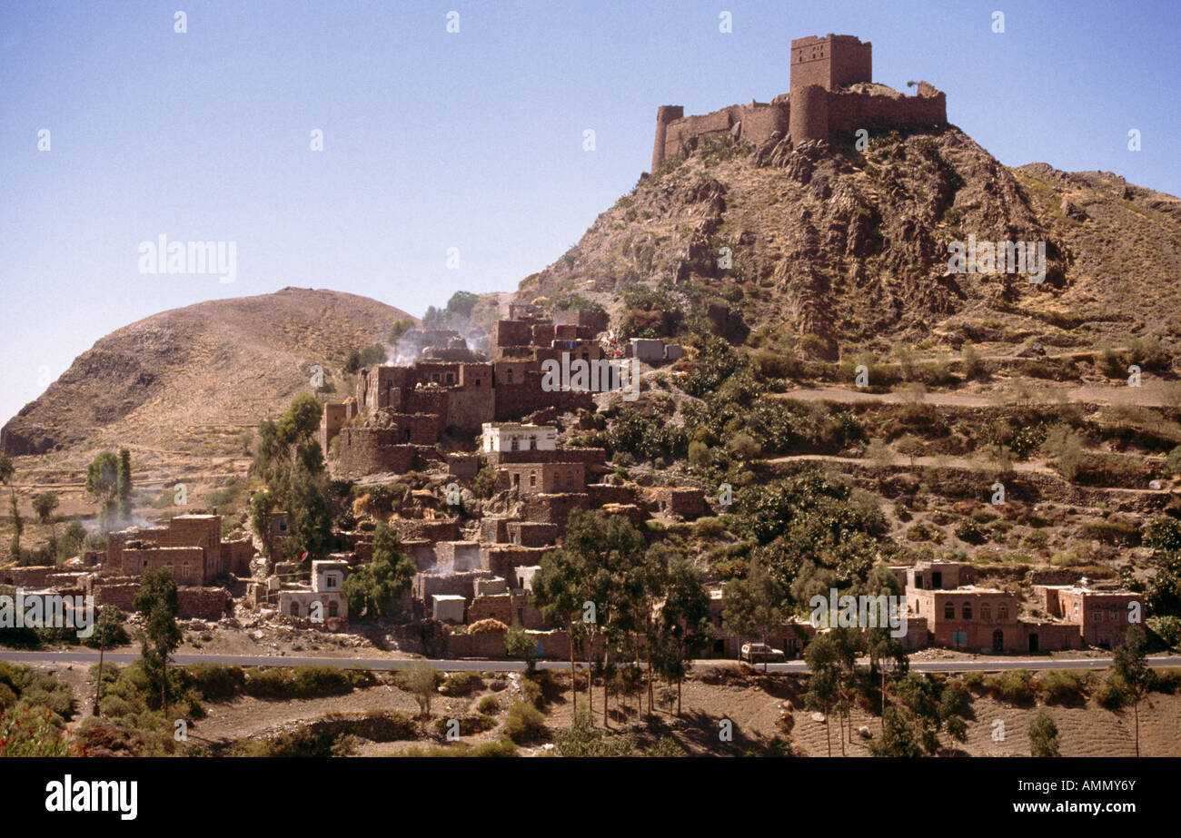 Sumara Castle Nr Ibb Yemen Stock Photo - Alamy