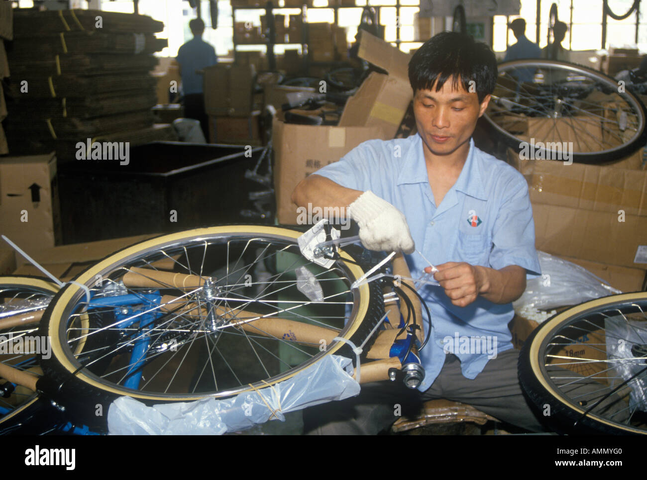 Bicycle factory assembly asia hi-res stock photography and images - Alamy