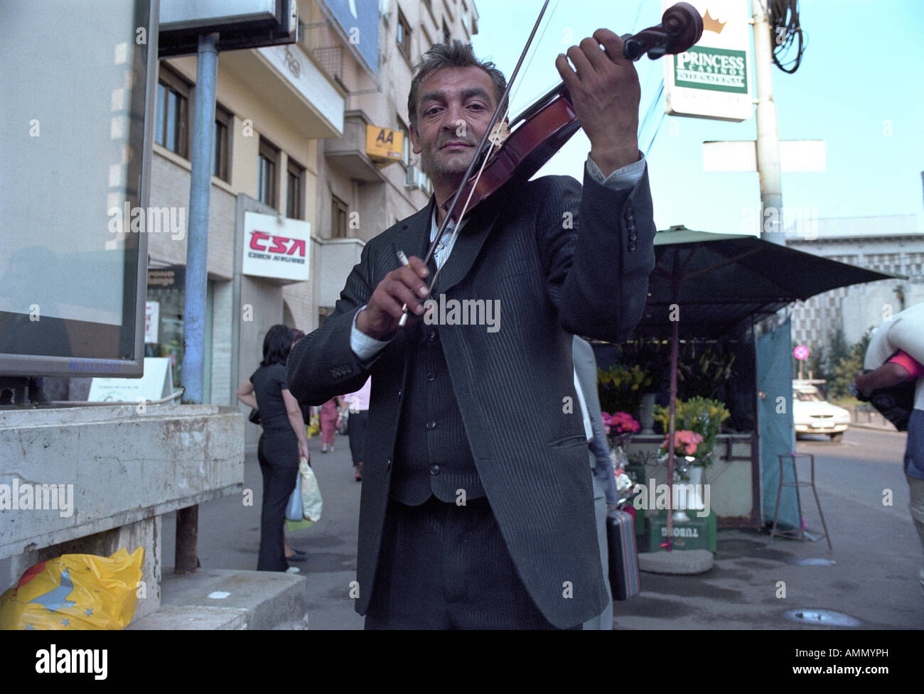 Gypsy slums hi-res stock photography and images - Alamy