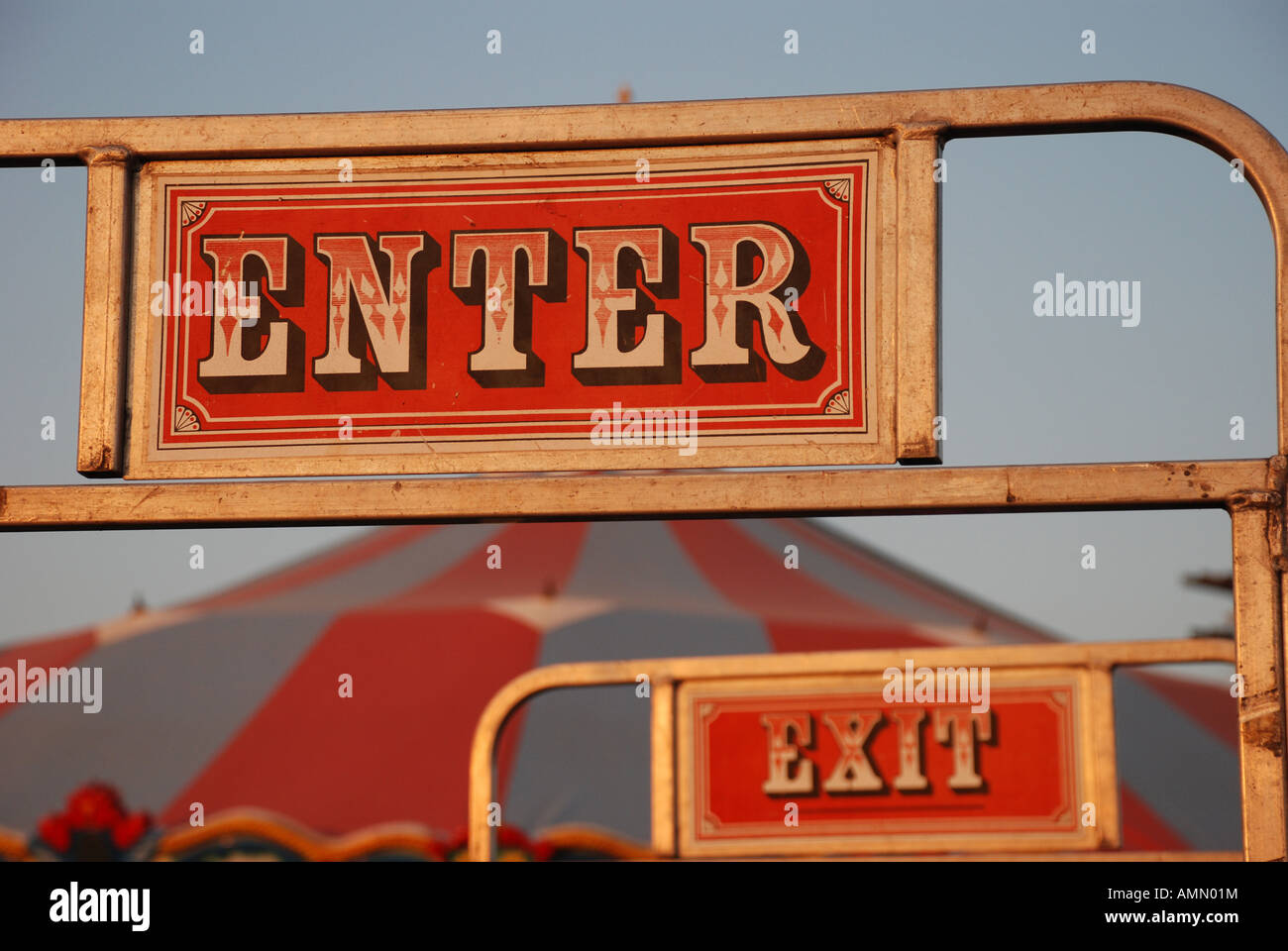 Carnival signs hi-res stock photography and images - Alamy