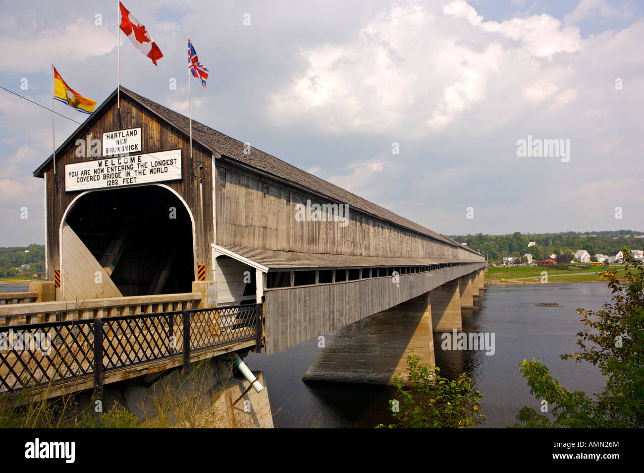 Hartland bridge canada hi-res stock photography and images - Alamy