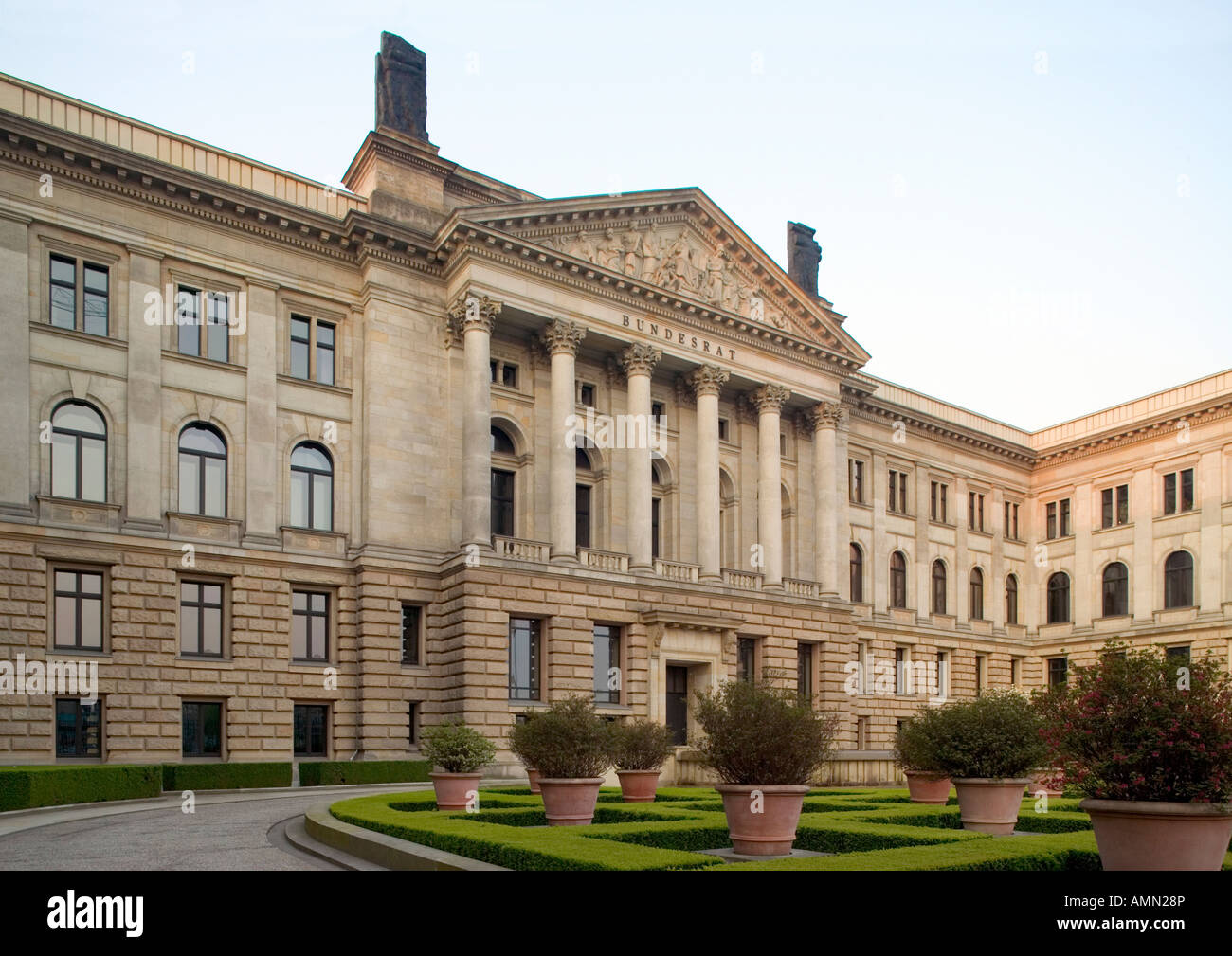 Federal city council hi-res stock photography and images - Alamy