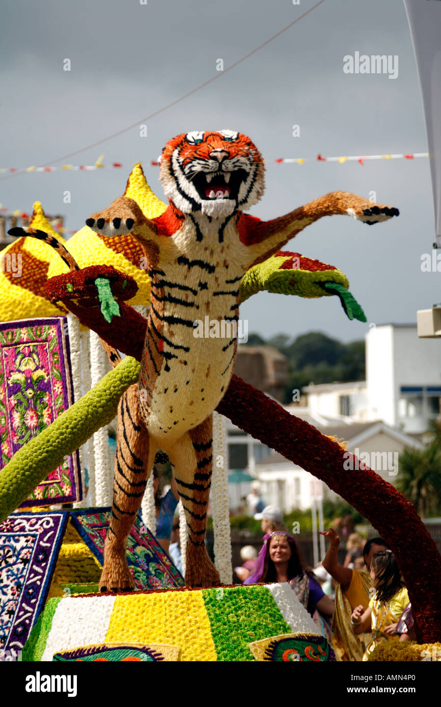Jersey battle of flowers parade hi-res stock photography and images - Alamy