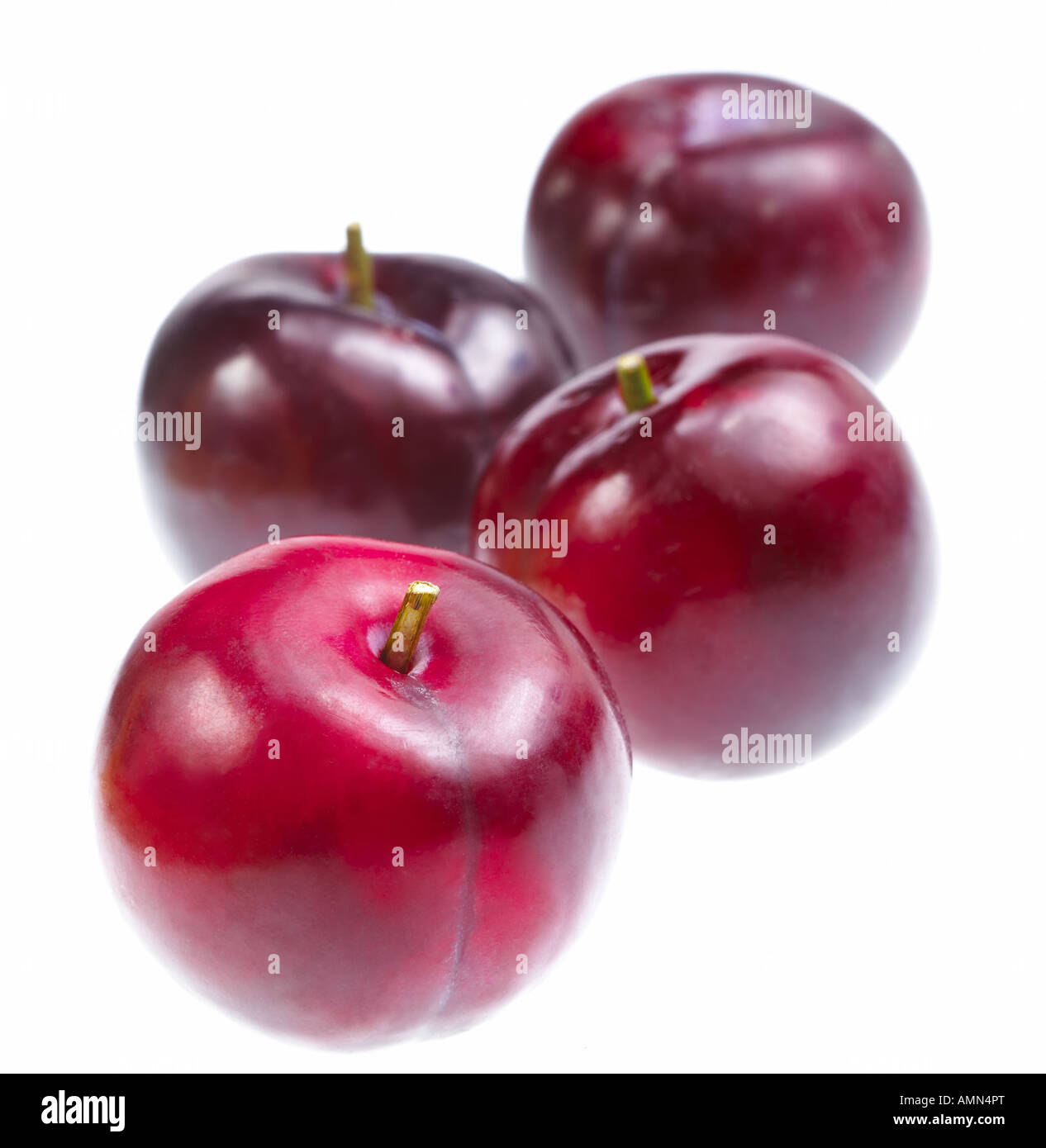 Pit plums hi-res stock photography and images - Alamy