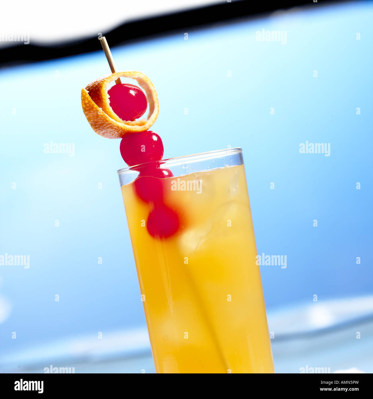 Singapore Sling cocktail Stock Photo - Alamy