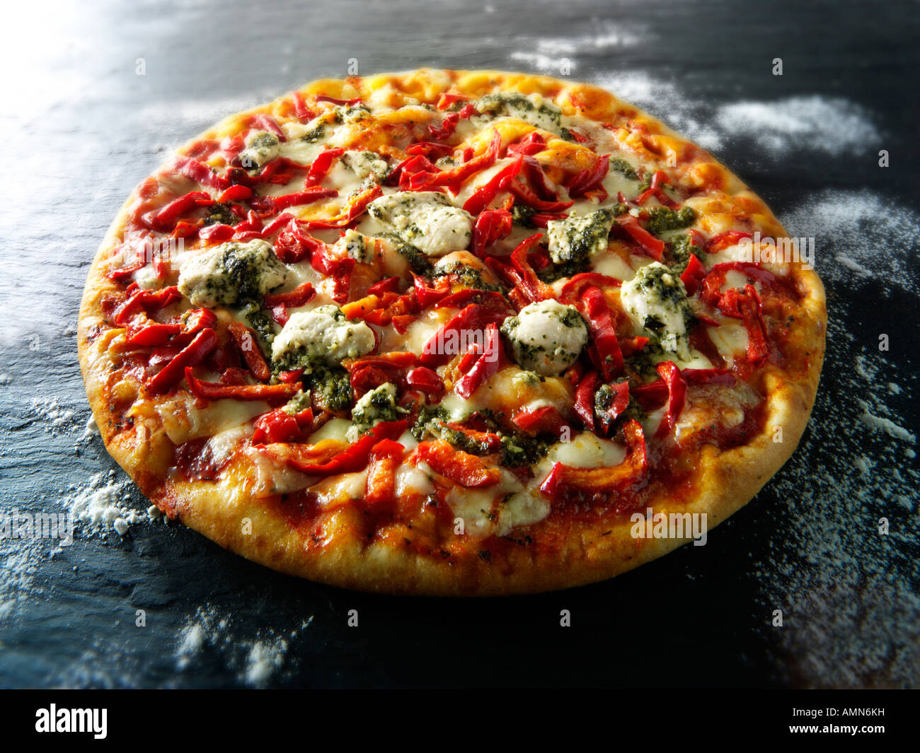 Whole Chicken and pepper Pizza Stock Photo - Alamy