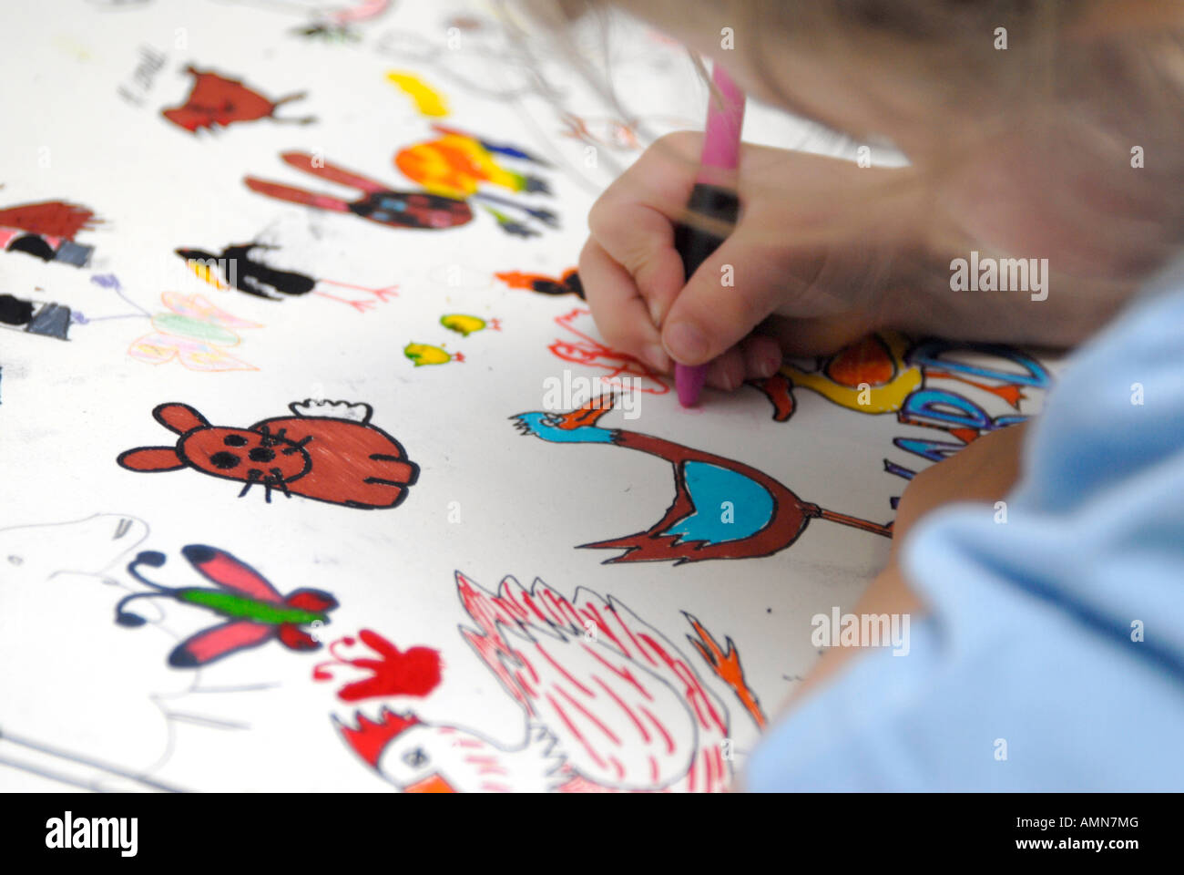 Hands of a child drawing hi-res stock photography and images - Alamy