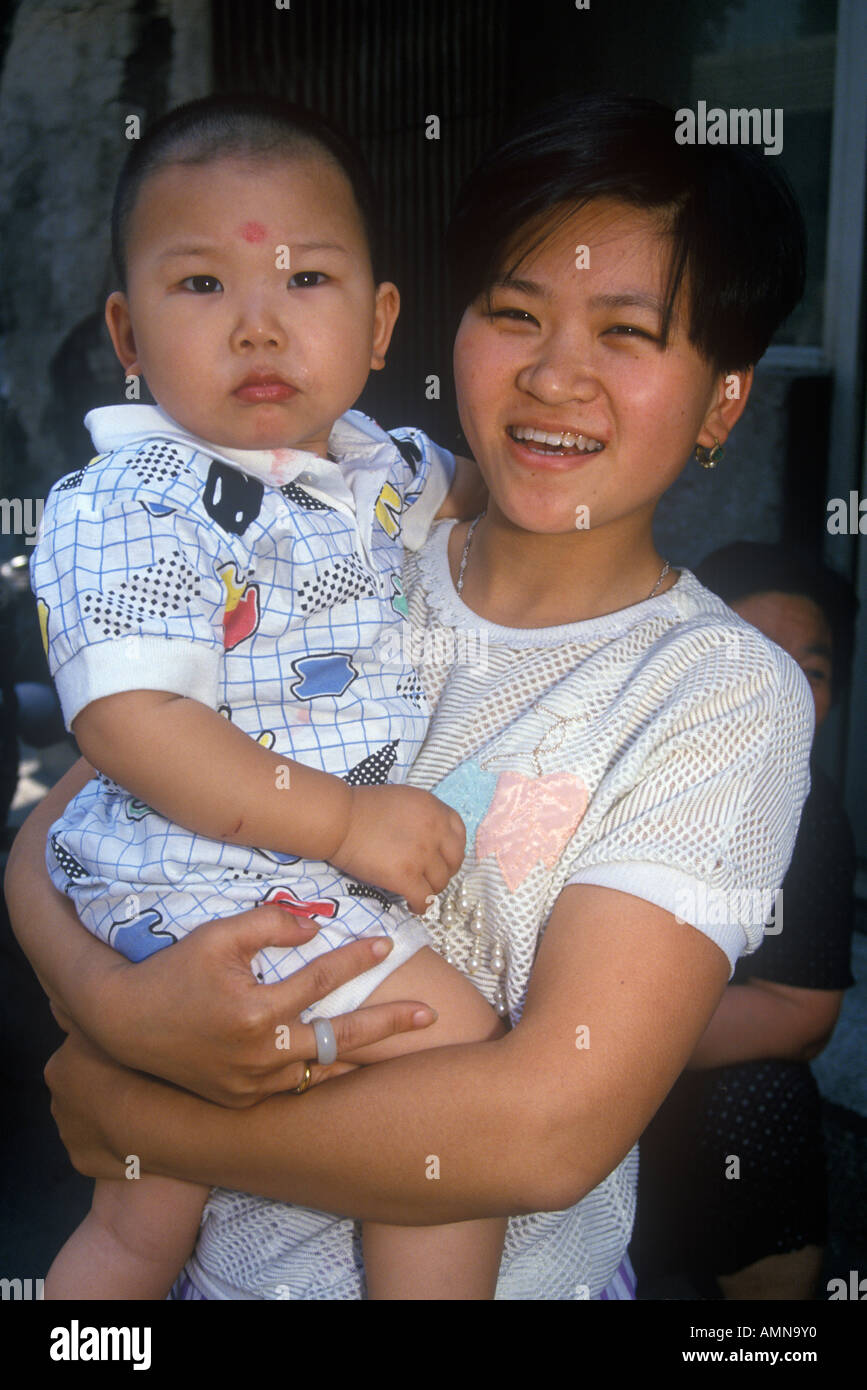 Baby in china hi-res stock photography and images - Alamy