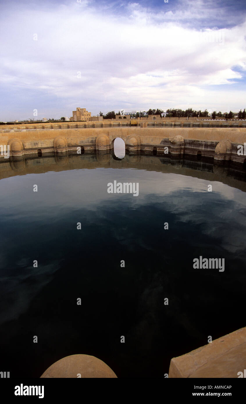 Tunisian pool hi-res stock photography and images - Alamy