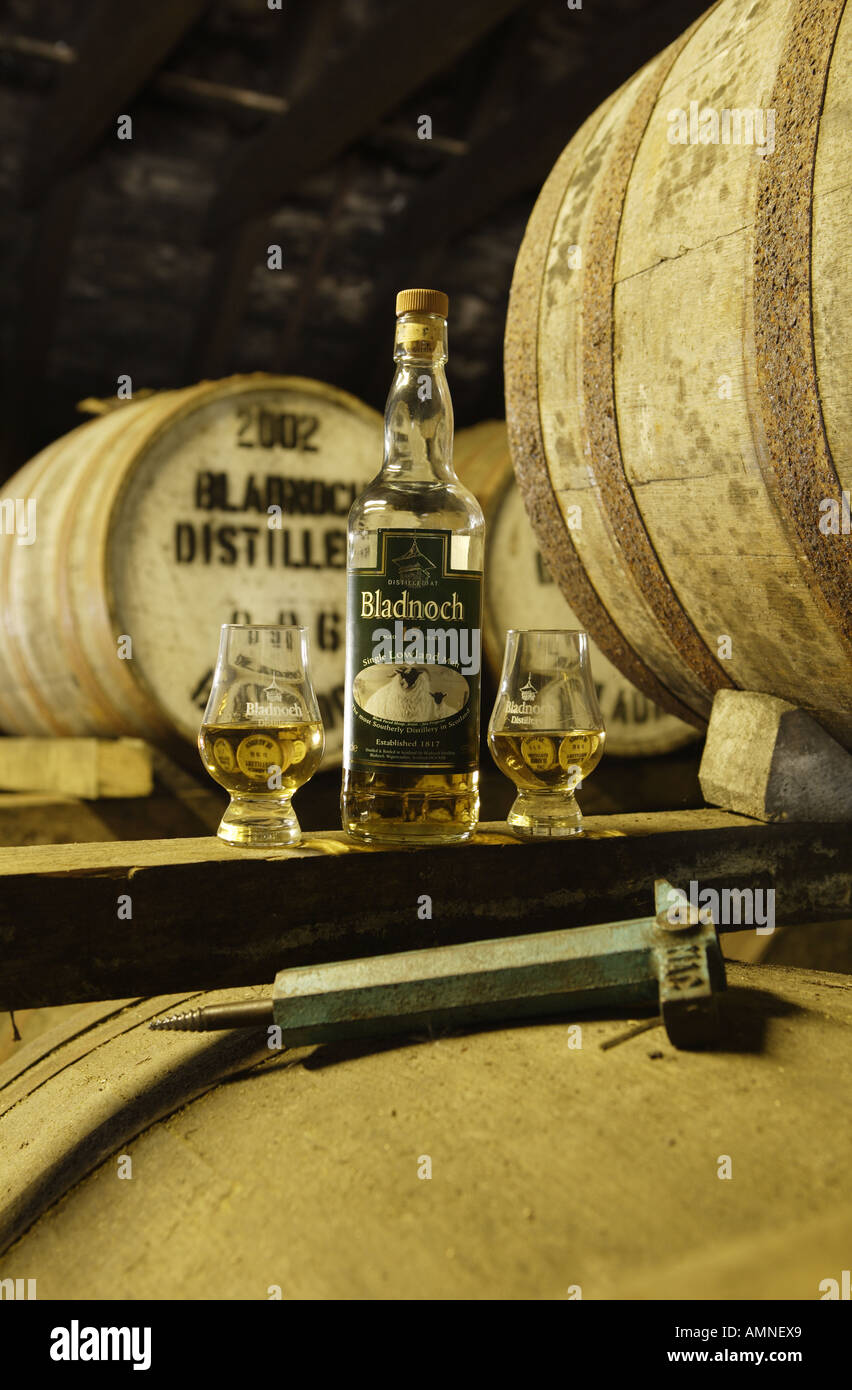 Whisky barrel sampling hi-res stock photography and images - Alamy