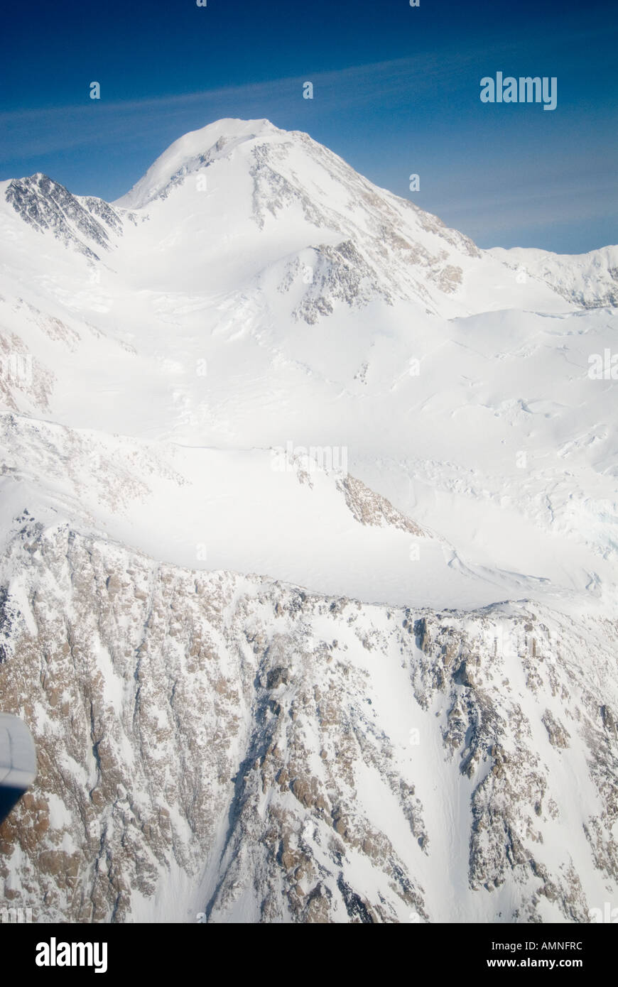 ALASKA AERIAL VIEW OF MT McKINLEY ON A BLUE SKY DAY ALASKA RANGE Stock ...